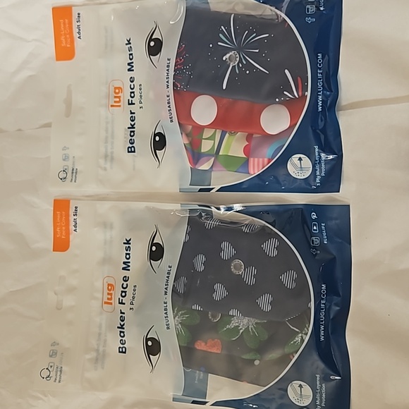 lug | Accessories | Lug Brand New In Package Beaker Face Mask | Poshmark